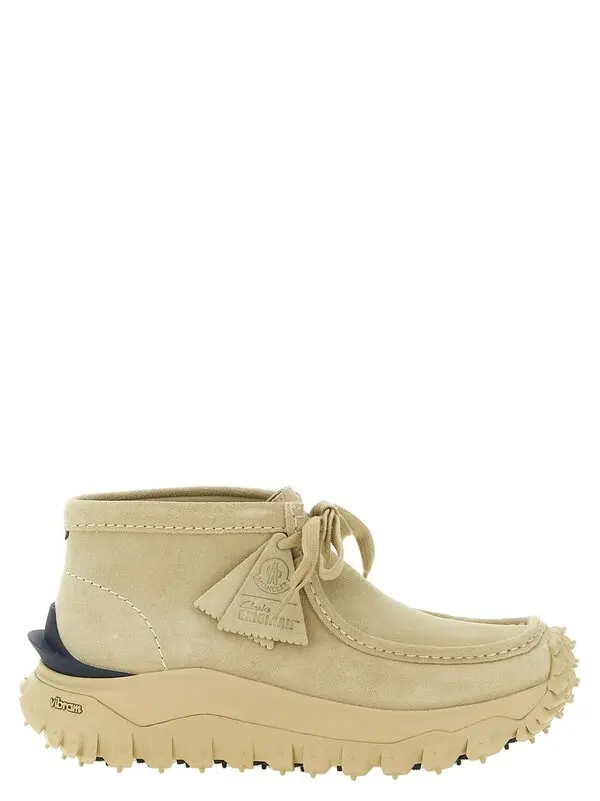 Moncler Clarks 'trailgrip Wallabee Gtx' Ankle Boots - Cream
