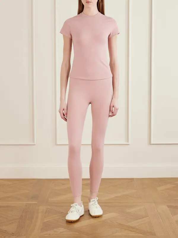 SKIMS X Nike Collaboration T-shirt - Pink