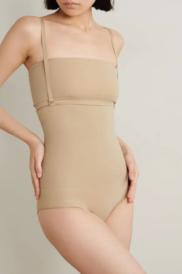 SKIMS Seamless High Waisted Shaping Briefs