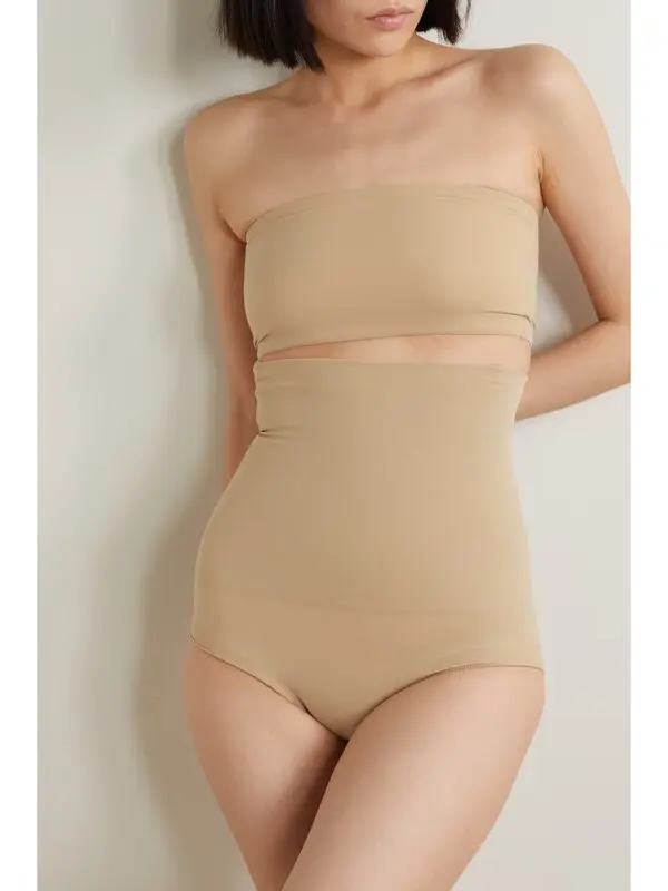 SKIMS Seamless High Waisted Shaping Briefs