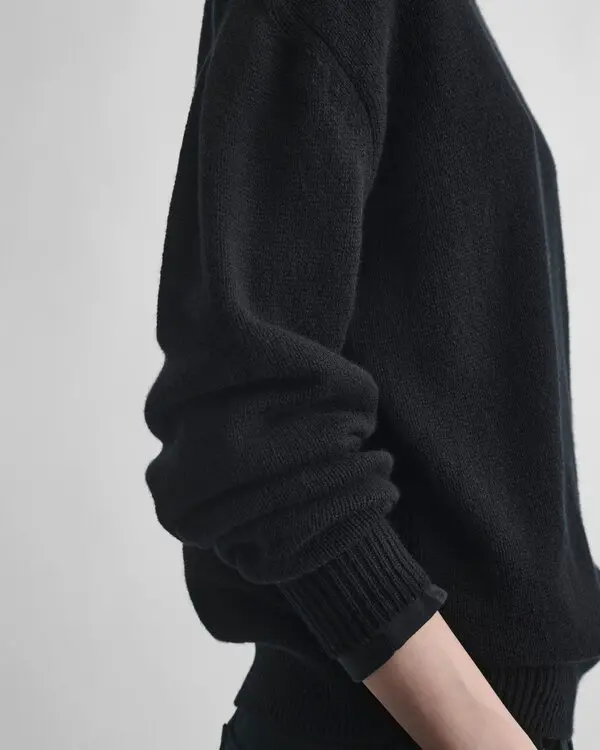 Phoebe Philo Cashmere Crew-neck Sweater
