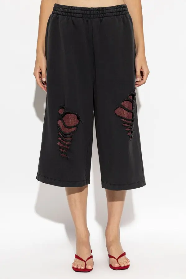 AVAVAV Decorative Slits Shorts