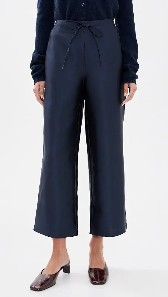 REFORMATION Olina Cropped Pants
