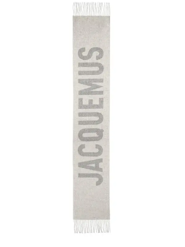 Jacquemus Sciarpa In Lana Con Frange E Logo