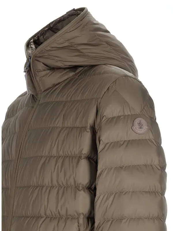 Moncler Piumino Corto "solienn" Con Cappuccio - Brown