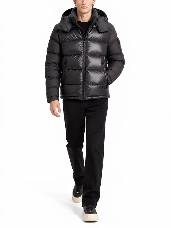 Moncler Giacca "maya" Con Cappuccio - Black