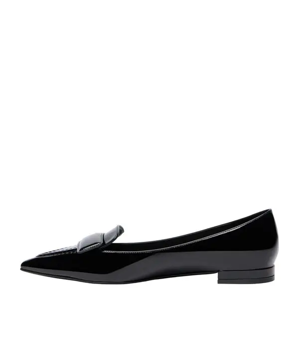 STUART WEITZMAN Sovinnie Flat