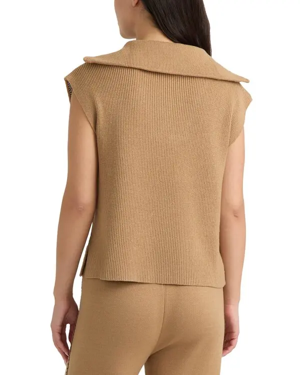 Hunter Embroidery Stitch Half Zip Sweater