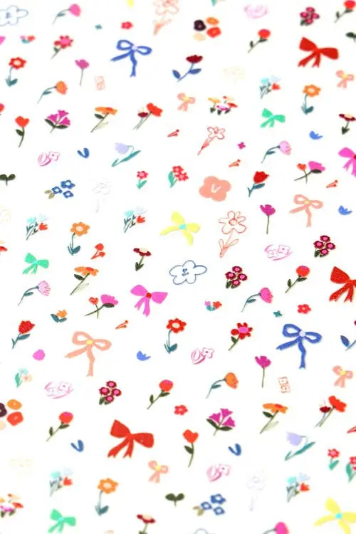 NEVER HAVE I EVER SHOP Nail Sticker Zoe Wodarzflower Pop