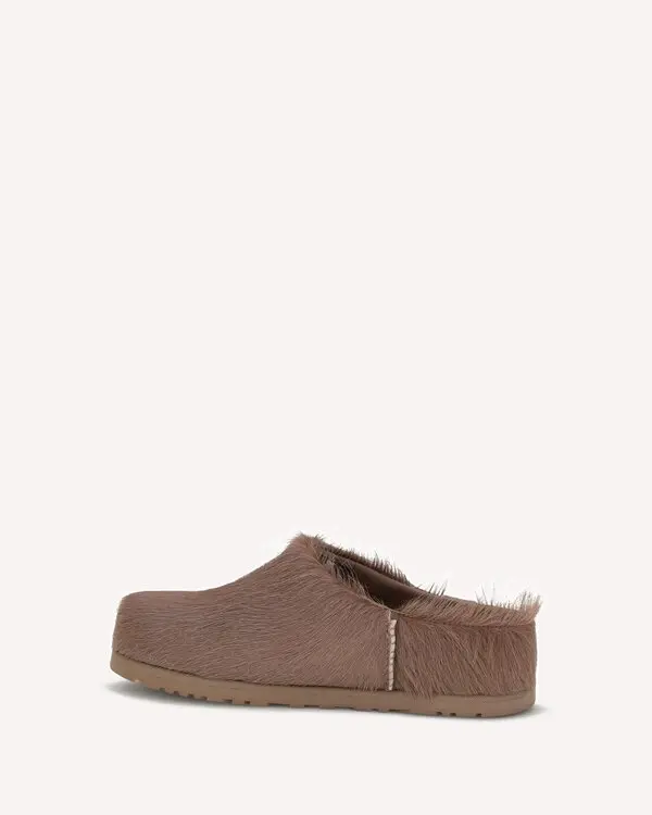 UGG Otzo Nubuck Clogs
