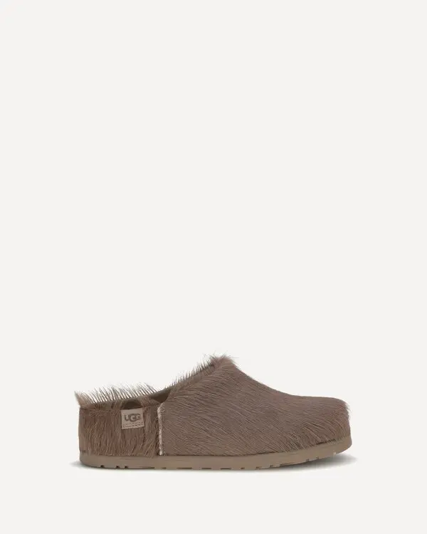UGG Otzo Nubuck Clogs - Brown