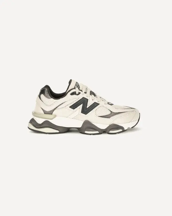 NEW BALANCE 9060 Sneakers - Cream