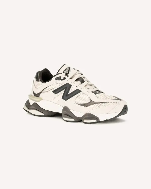 NEW BALANCE 9060 Sneakers - Cream