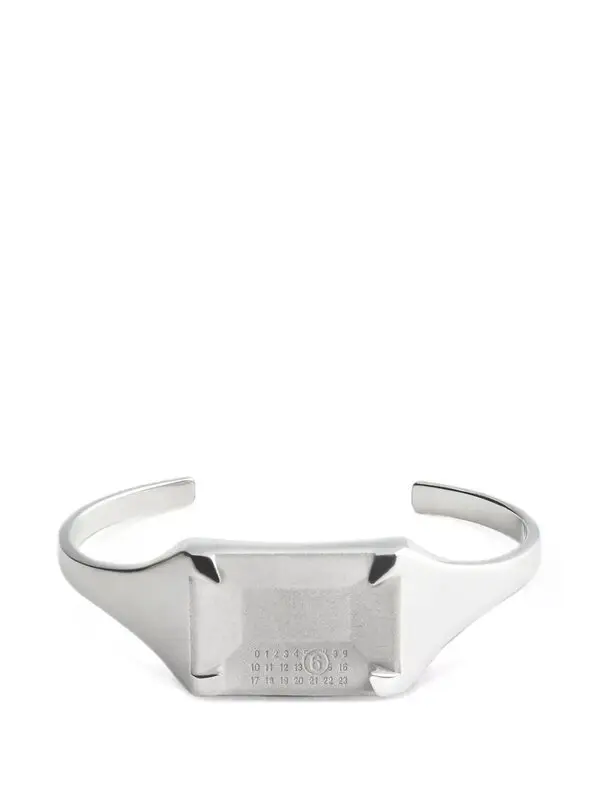 MAISON MARGIELA Numeric-artwork Cuff Bracelet - Silver