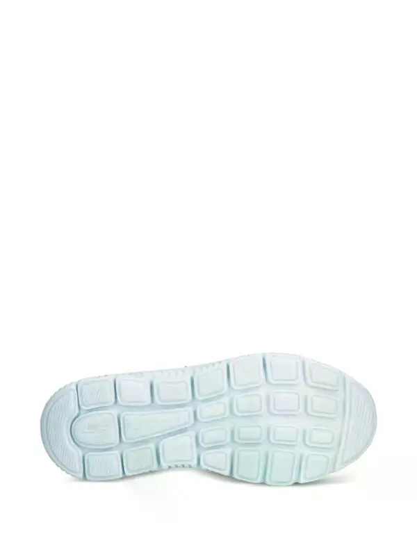 Sketchers Gowalk Max Cushion Sneakers