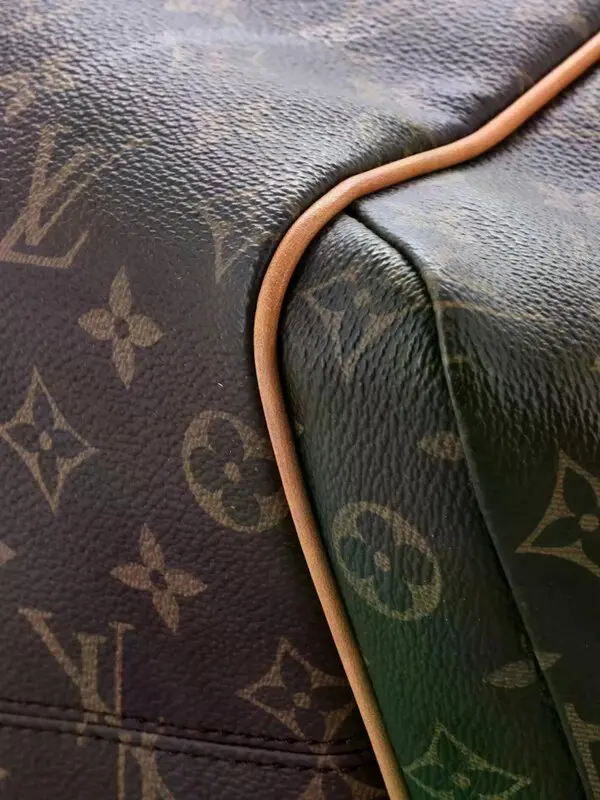 LOUIS VUITTON Totally Handbag Monogram Canvas Mm Shoulder Bag