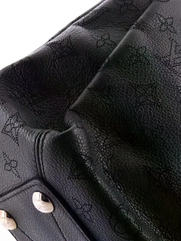 LOUIS VUITTON Babylone Handbag Mahina Leather Bb Hobo Bag