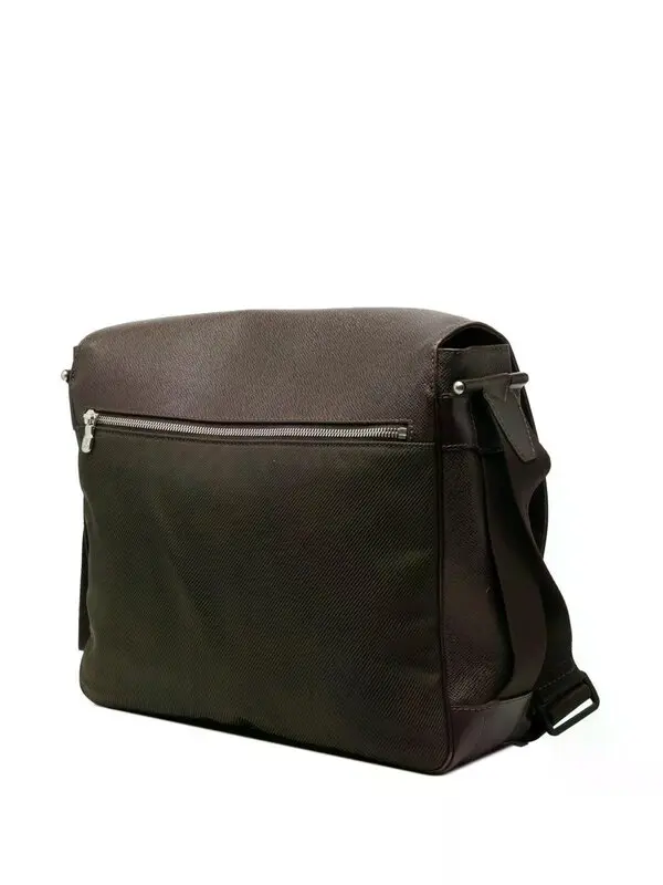 LOUIS VUITTON 2004 Taiga Viktor Crossbody Bag