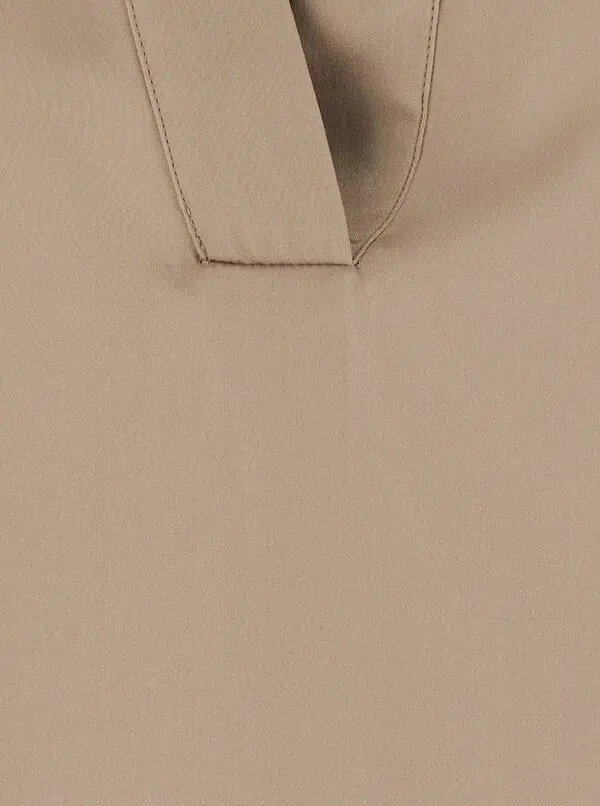 TOM FORD Beige Shirt With Wide Collar And V-neck In Silk For - Cream