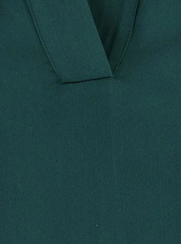 TOM FORD Shirt With Wide Collar And V-neck In Silk For - Green