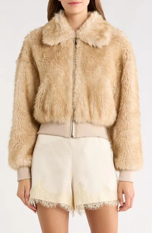 WAYF Nathalie Faux Fur Jacket - Beige
