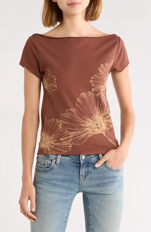 PACSUN Daisy Off Shoulder Graphic Tee