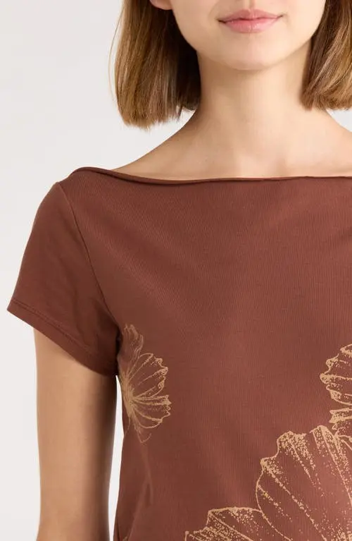 PACSUN Daisy Off Shoulder Graphic Tee