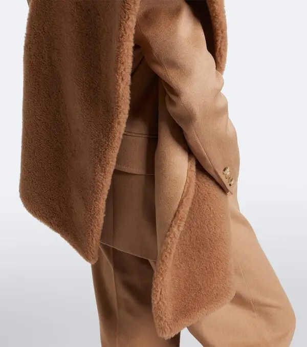 Max Mara Camel Hair And Silk Shawl
