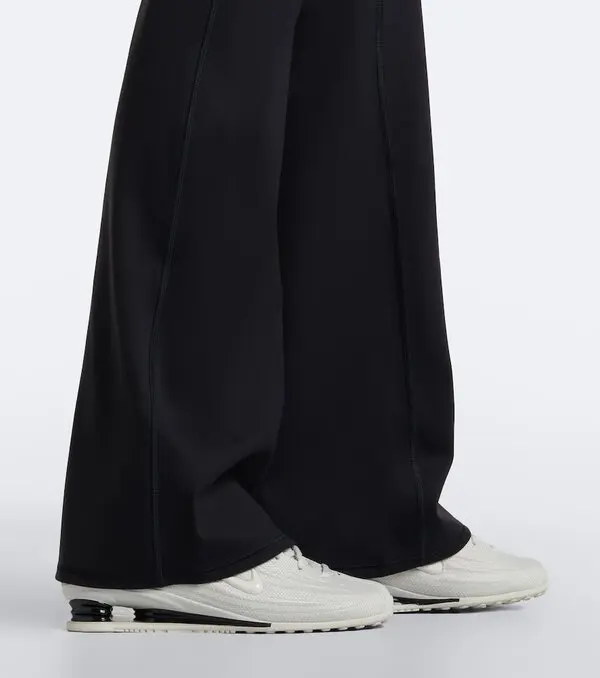 NIKESKIMS Matte Flared Leggings