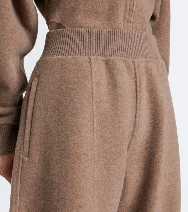 Max Mara Wool And Cashmere-blend Barrel-leg Pants