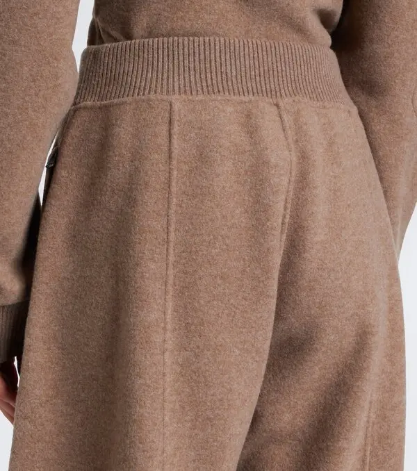 Max Mara Wool And Cashmere-blend Barrel-leg Pants