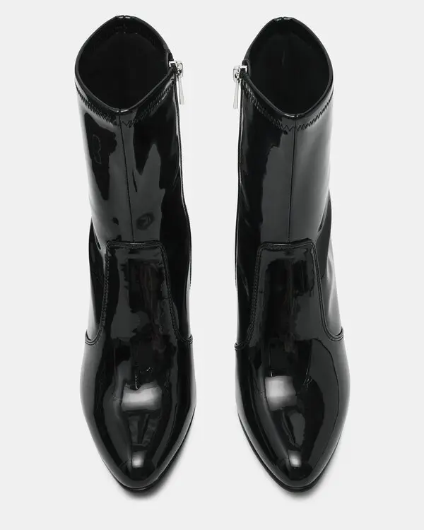 Steve Madden Aubrena Block Heel Booties