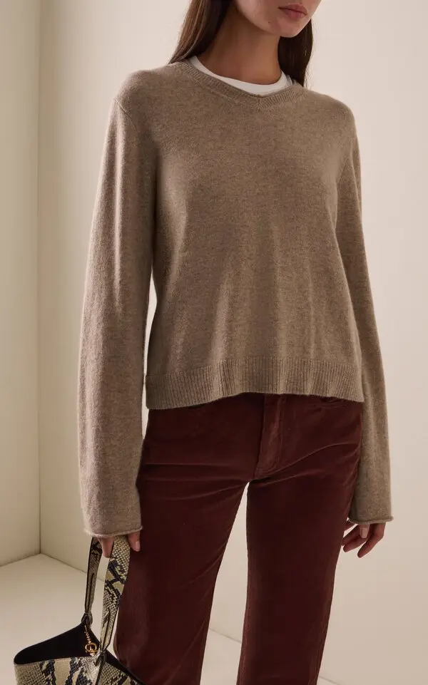 DL1961 V-neck Long Sleeve Cashmere Knit Top