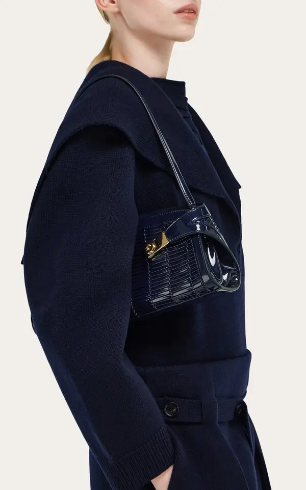 FERRAGAMO East-west Hug Woven Calf Leather Shoulder Bag