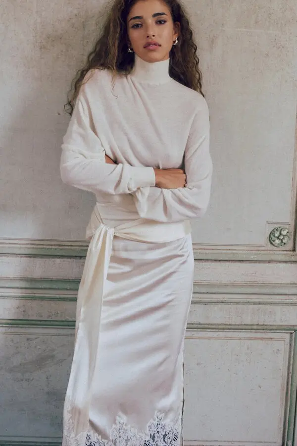 SAME Relaxed Cashmere Turtleneck - Cream