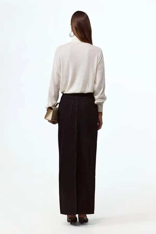SAME Relaxed Cashmere Turtleneck - Cream