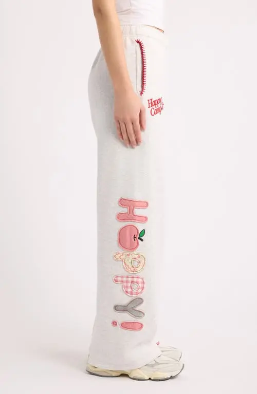 HAPPY CAMP3R Apple Of My Eye Sweatpants - Heather Gray