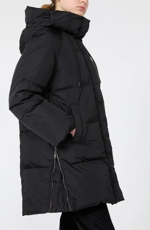 Max Mara Newbembo Quilted Down Coat