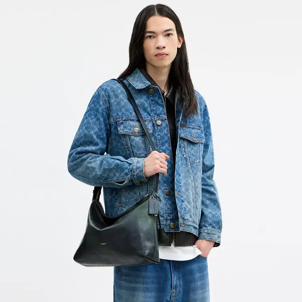 COACH Mott Messenger Bag 33