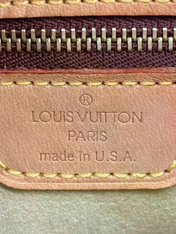 LOUIS VUITTON 2001 Monogram Looping Mm Shoulder Bag