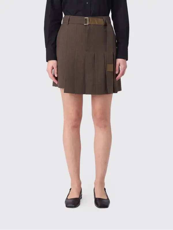 Sacai High-waisted Pleated Wool Shorts With Asymmetrical Hem - Brown