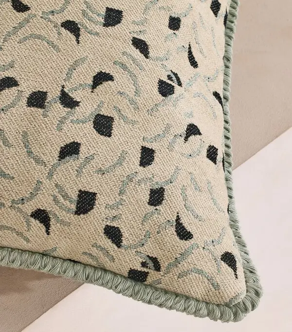 SOHO HOME Olia Square Cushion