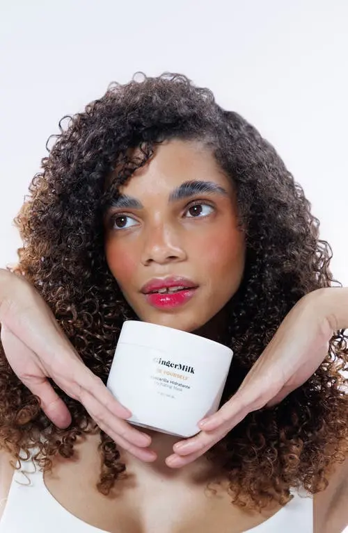 GINGER MILK NATURAL CARE Hydrating Curl Defining Deep Conditioning Hair Mask
