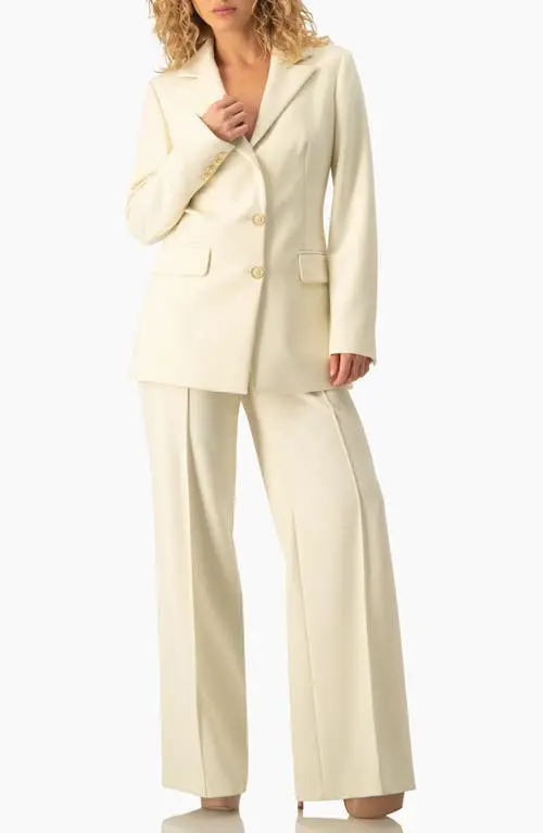 IVONNE Fitted Single-breasted Long-line Blazer With Golden Crest Buttons
