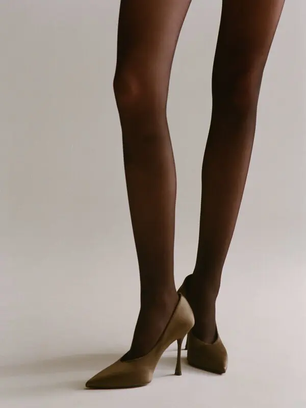 JUDE Kiss Pump Satin - Khaki