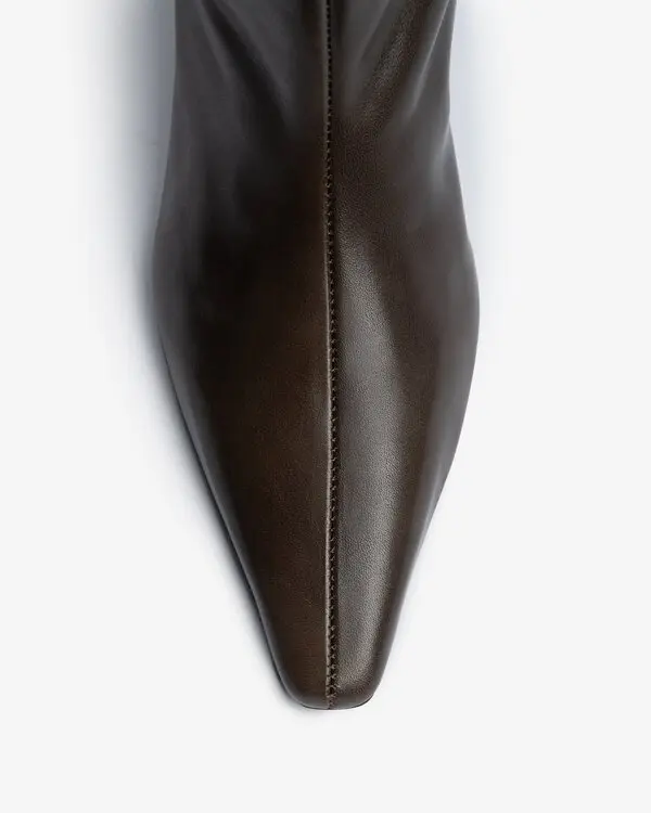 JUDE Cave Knee Boot In Mocha Leather