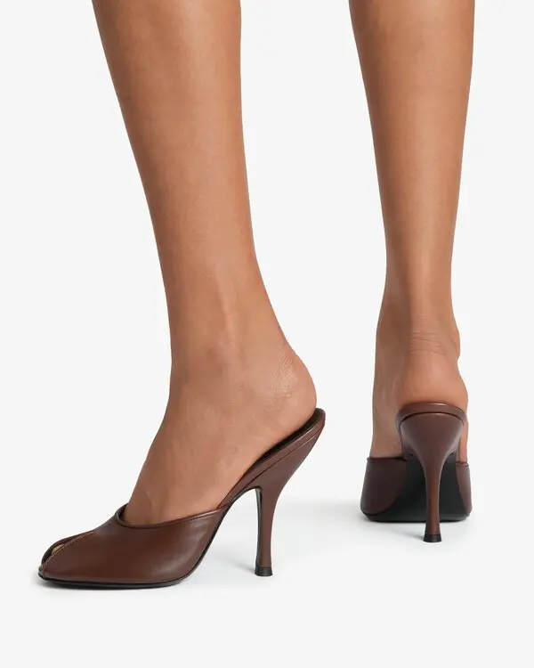 MY STORE Date Mule In Leather