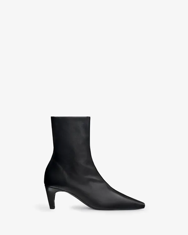 JUDE Cave Ankle Boot In Stretch Leather