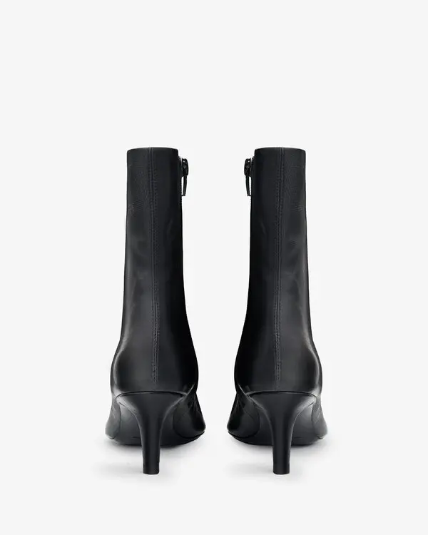 JUDE Cave Ankle Boot In Stretch Leather