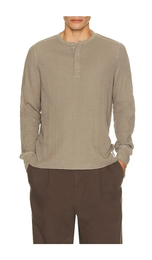 SKIMS Waffle Cropped Slim Henley In Brown